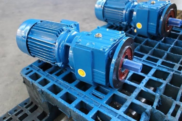 Flange mounted helical gear box/gearbox/gearmotor/geared motor/gear ...