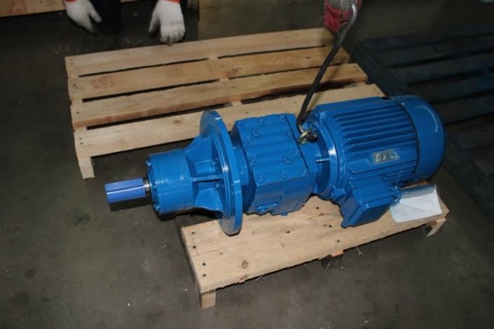 RM series Inline Helical Gearmotor for Agitator | High efficiency ...
